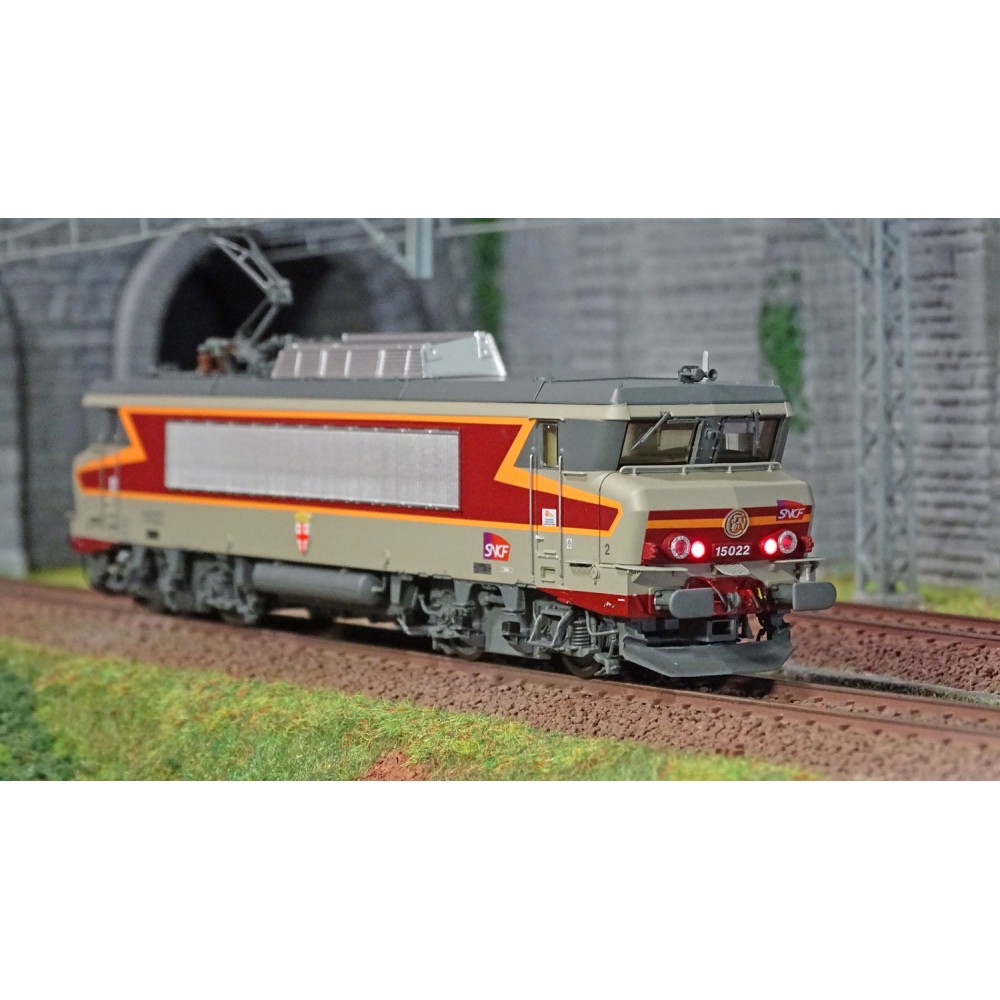 Locomotive électrique BB 15022, SNCF, Livrée Arzens -Ls Models 10489S- logo carmillon, Achères ...