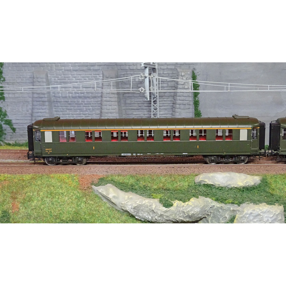 Set de 3 voitures voyageurs métallisées, ex-PLM -Ree modeles VB456 ...