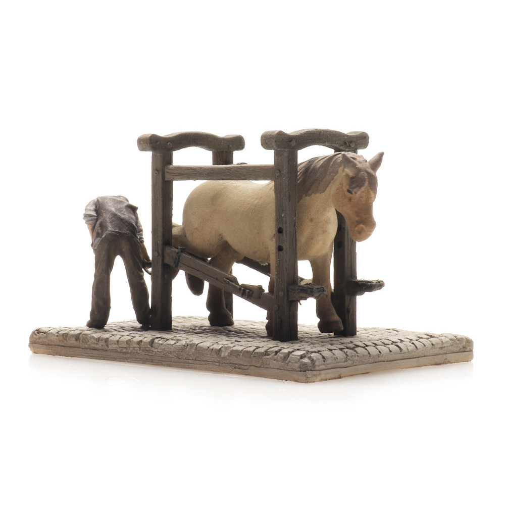 Ferrage du bétail, cheval et maréchal-ferrant - Artitec 387.431