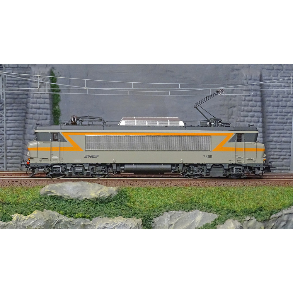Locomotive électrique BB 7369, SNCF, gris béton/orange -LS Models ...