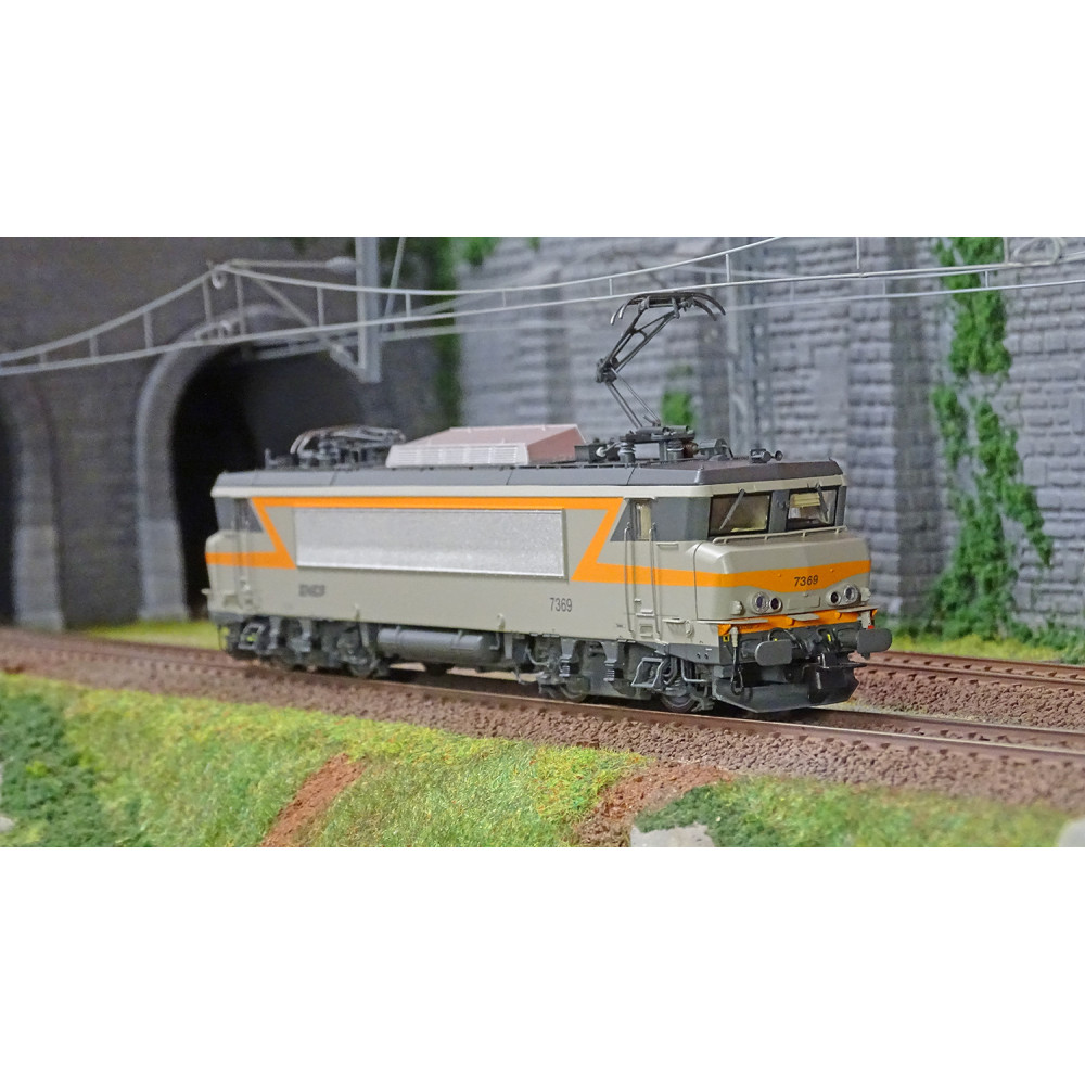 Locomotive électrique BB 7369, SNCF, gris béton/orange -LS Models ...