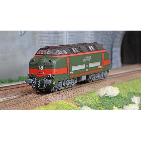 Locomotive diesel CC 65005, SNCF, vert foncé - Mistral 23-03-S004 ...