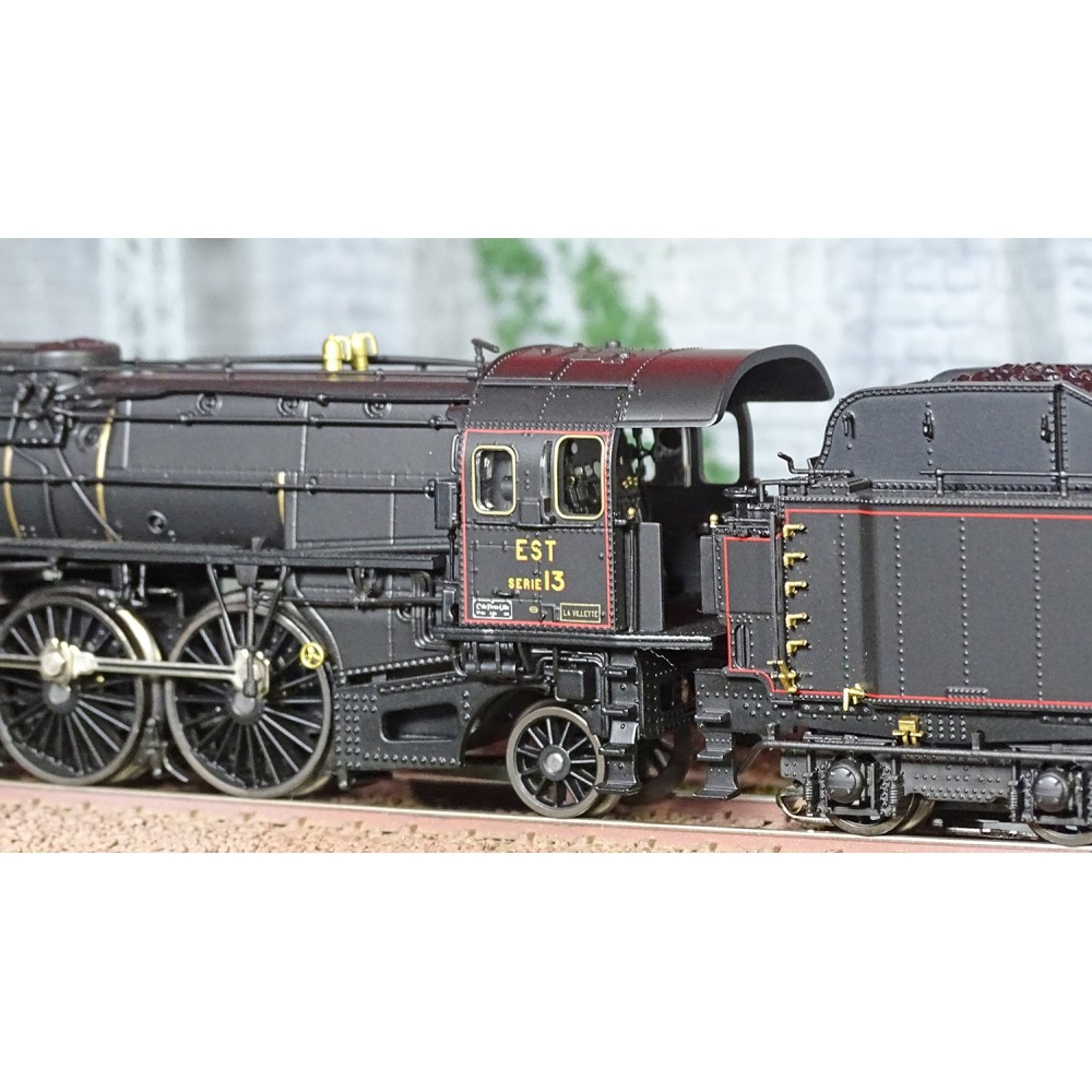 Locomotive à vapeur série 13 (241-A), EST pour trains rapides - Trix ...