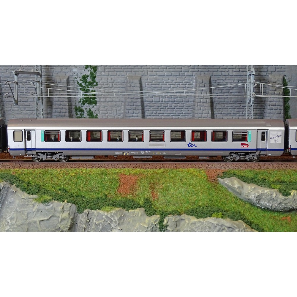 Set de 3 voitures VTU A5B5/B10/B10 - LS Models 41202 - TER Rhone-Alpes