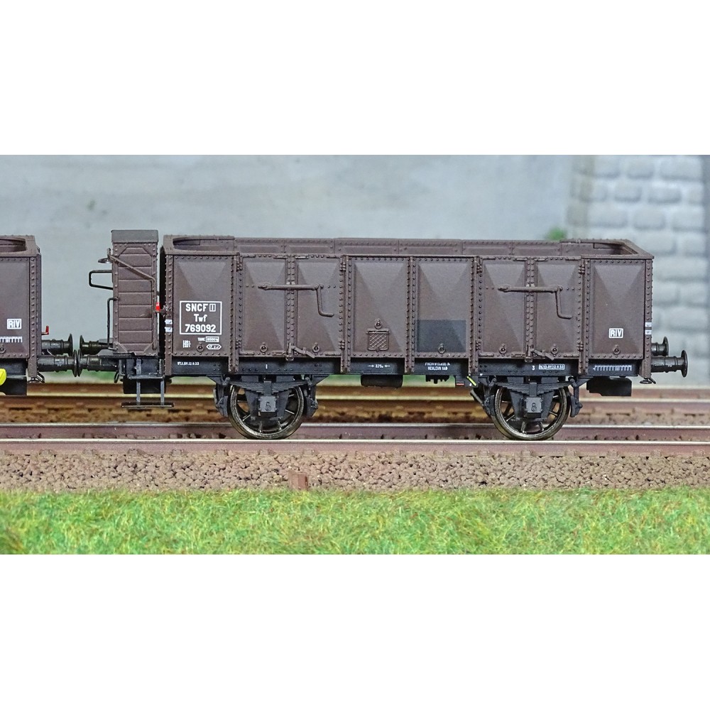 Set de 2 wagons Tombereau OCEM 19, brun, tôlés avec et sans guérite ...