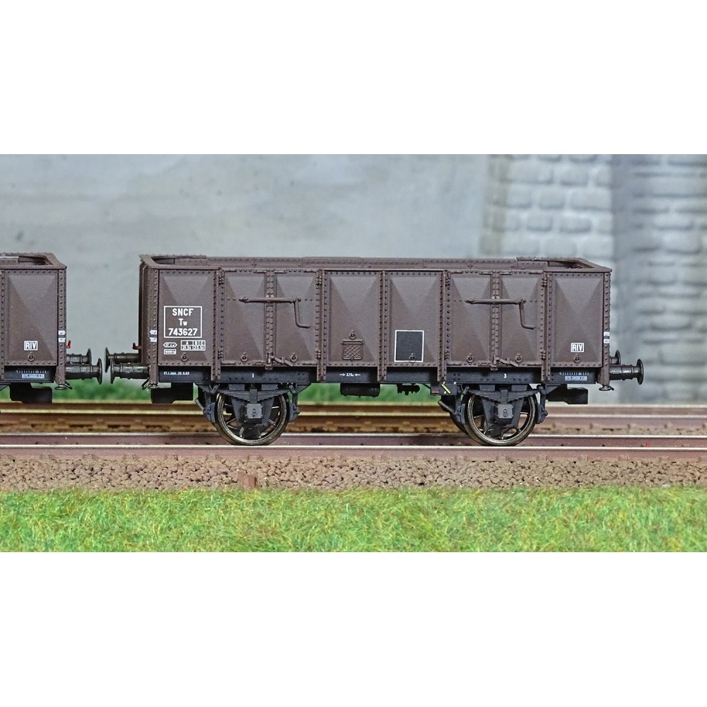 Set de 2 wagons Tombereau OCEM 19, brun, tôlés avec et sans guérite ...