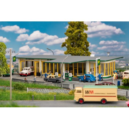Maquette, grande station service BP - Faller 130592