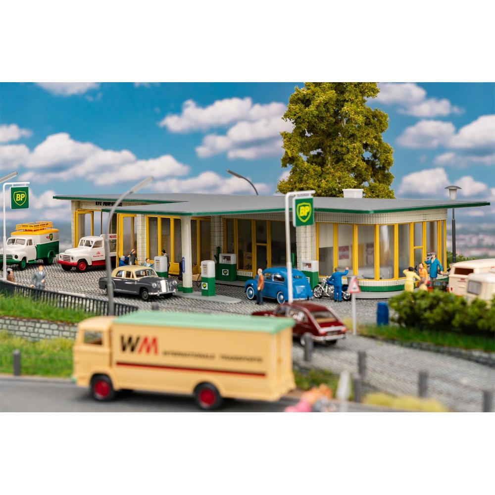 Maquette, grande station service BP - Faller 130592