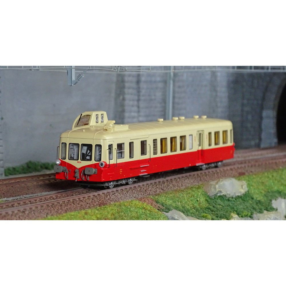 Autorail XBD 3943, Picasso, Rouge/Crème, 2ème classe, Bordeaux - LS ...