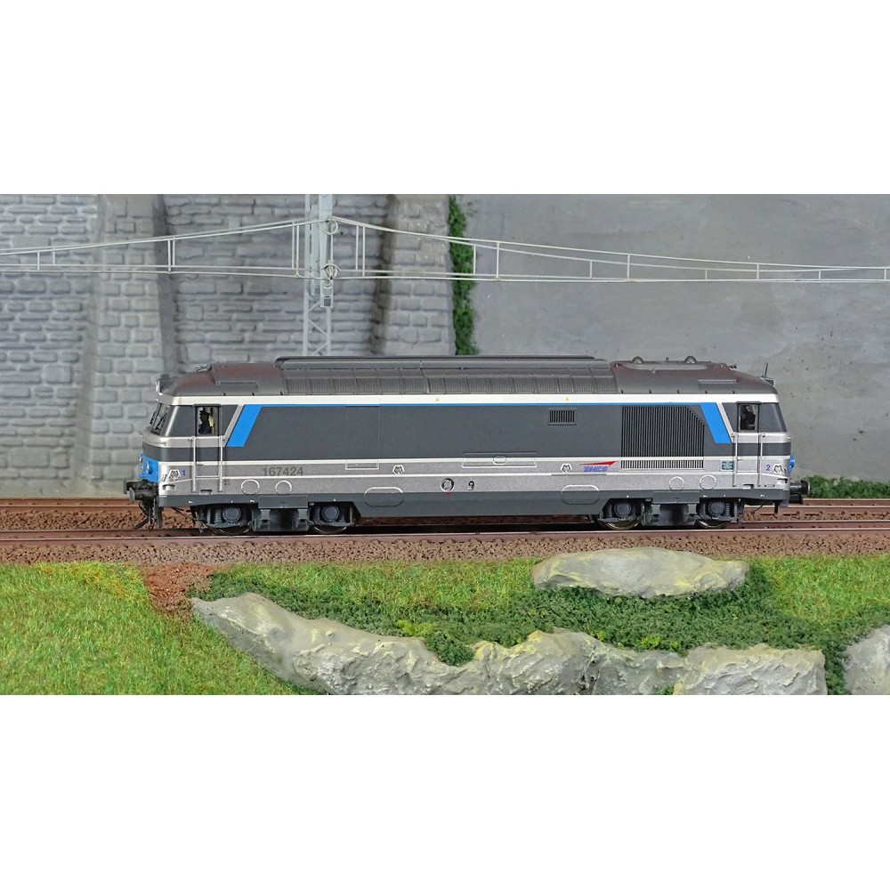 Locomotive diesel BB 167424, SNCF, livrée Multiservice - Jouef HJ2447S - logo casquette ...