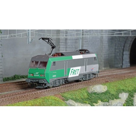 Locomotive électrique BB 26000, SNCF - Piko 96150 - logo Casquette, FRET