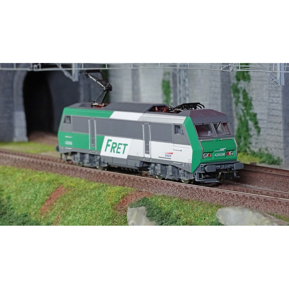 Locomotive électrique BB 26000, SNCF - Piko 96150 - logo Casquette, FRET