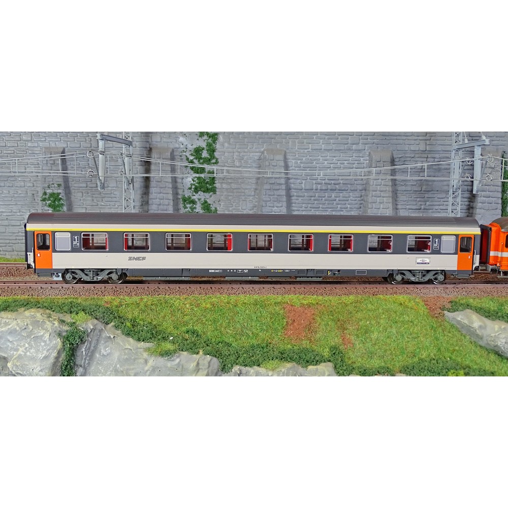 Set de 7 voitures, train Express "Vauban", SNCF, SNCB - Models Word 2007