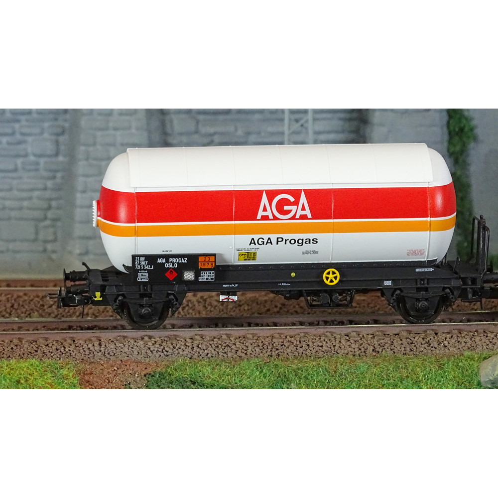 Set de 2 wagons citernes à gaz, toit pare soleil - Jouef HJ6289 - AGA ...