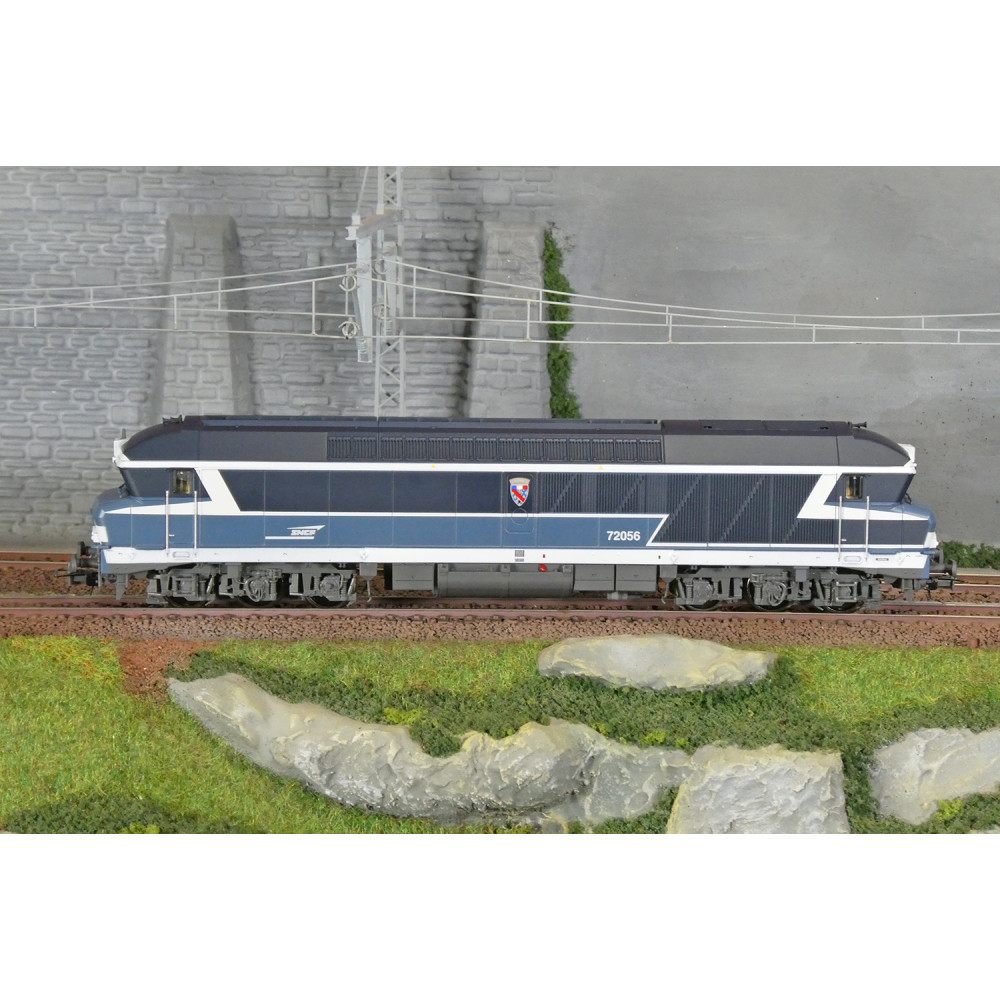 Locomotive diesel CC 72056, La Bourboule, SNCF, livrée bleue, logo Casquette - Jouef HJ2621