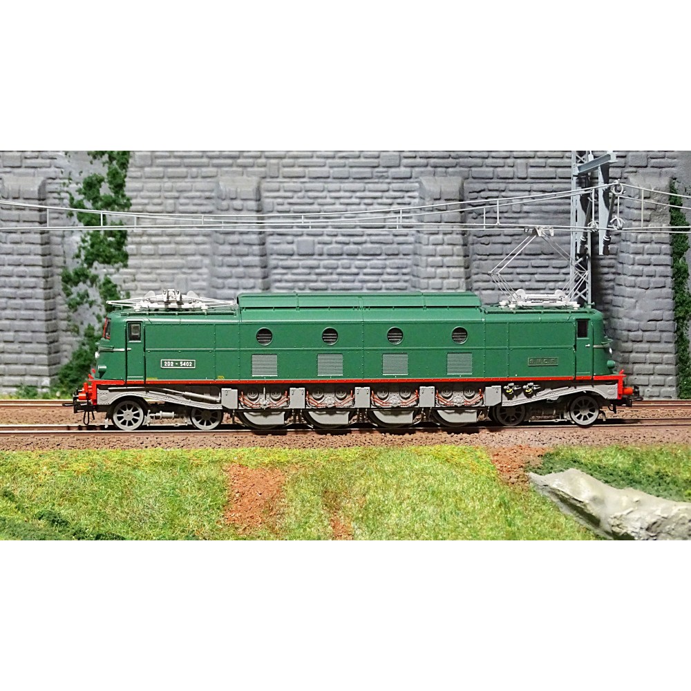 Locomotive électrique 2D2 5402 SNCF - Jouef HJ2368 - Dépot Montrouge, ep.IV